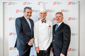 Mosimann’s cookbook collection goes on show - SWI swissinfo.ch