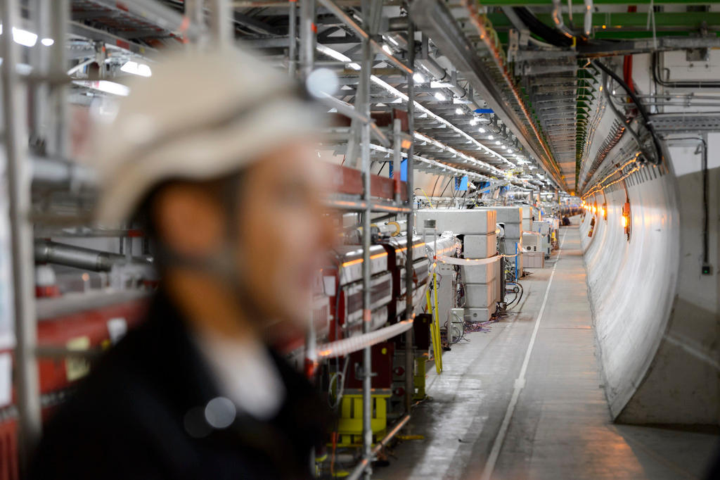 Cern off the hook over higher wages for researchers - SWI swissinfo.ch