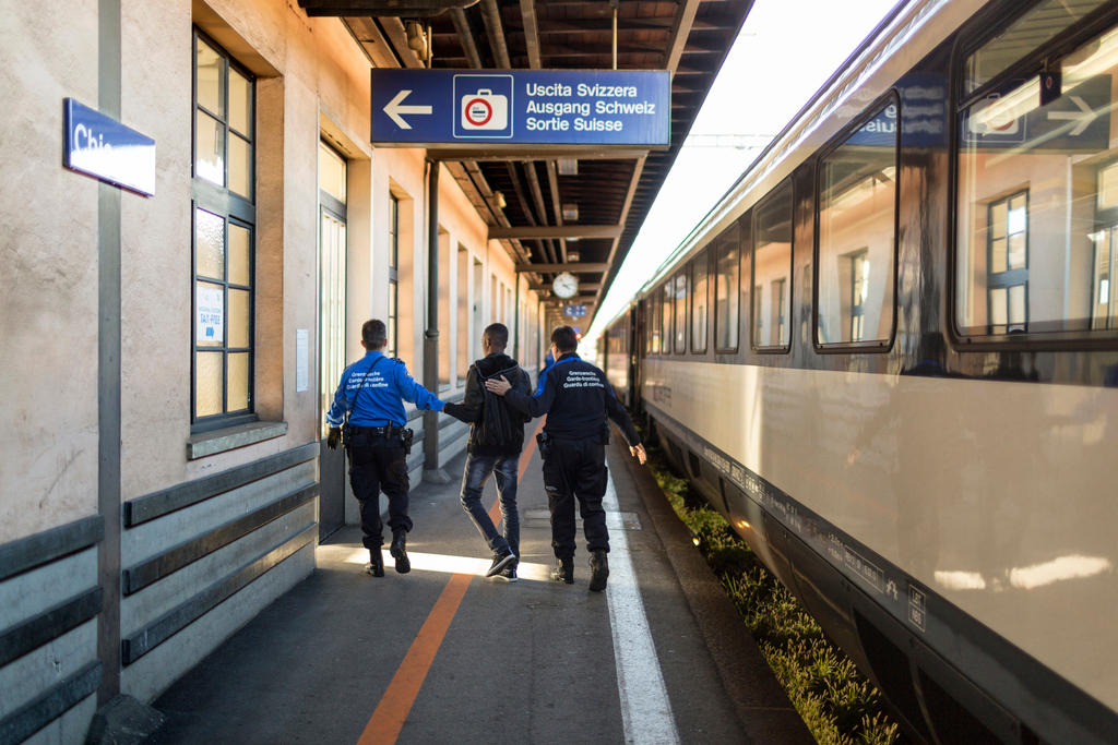 Amnesty attacks Swiss border policy - SWI swissinfo.ch