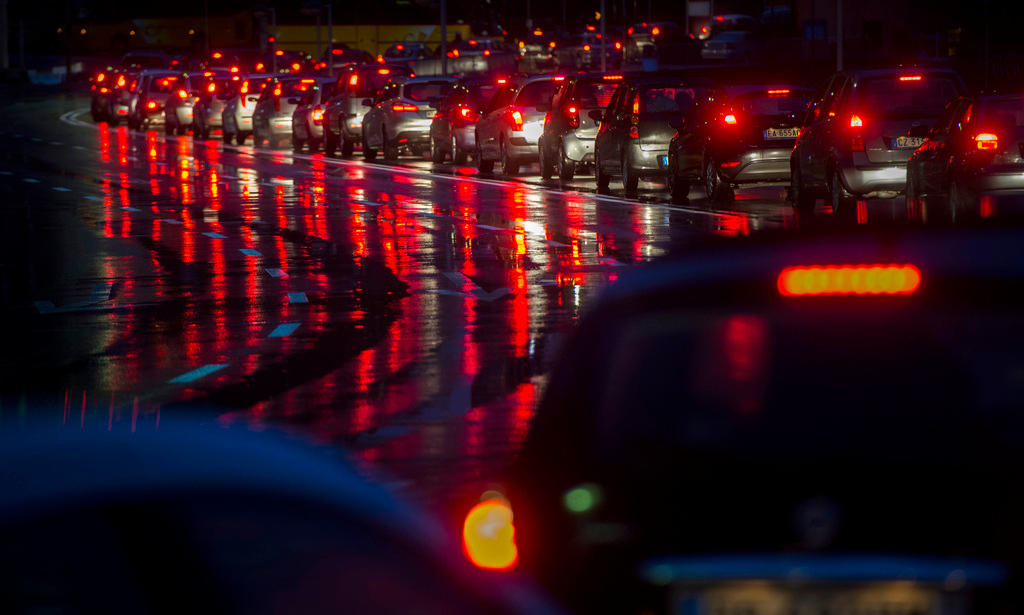 Cross-border workers remain an integral part of the Swiss workforce ...