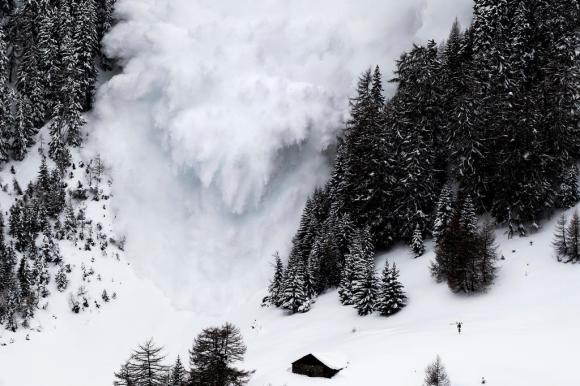 Why the Swiss are experts at predicting avalanches - SWI swissinfo.ch