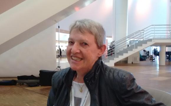 Ministro defende voto eletrônico e condição de suíço do estrangeiro ...