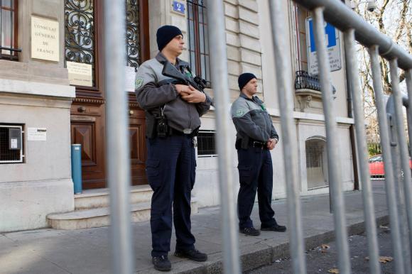 Swiss secret service continues to expand - SWI swissinfo.ch