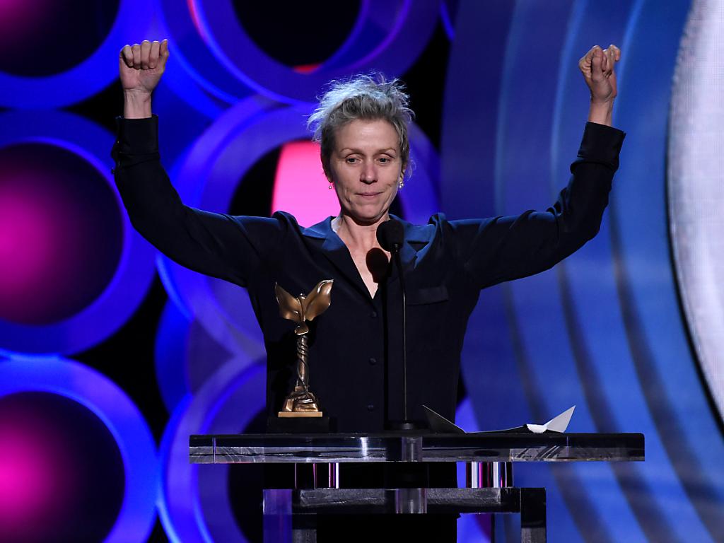 "Get Out" triomphe aux Spirit Awards à la veille des Oscars - SWI ...