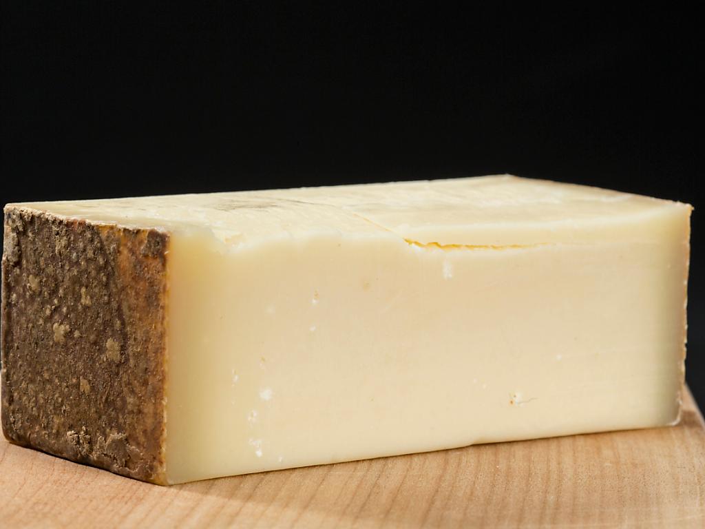 Schweizer essen weiterhin gerne Käse und am liebsten Frischkäse - SWI ... Schweizer essen weiterhin gerne Käse und am liebsten Frischkäse - SWI ...