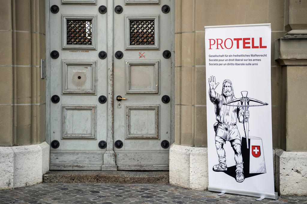 Membership of gun lobby soars amid arms law debate - SWI swissinfo.ch