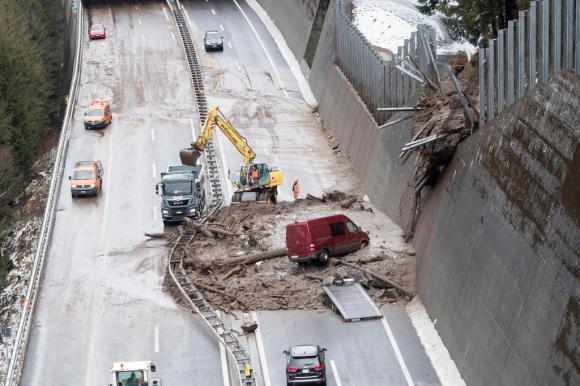 Authorities Pledge Millions To Rebuild Swiss Village Hit By Landslide