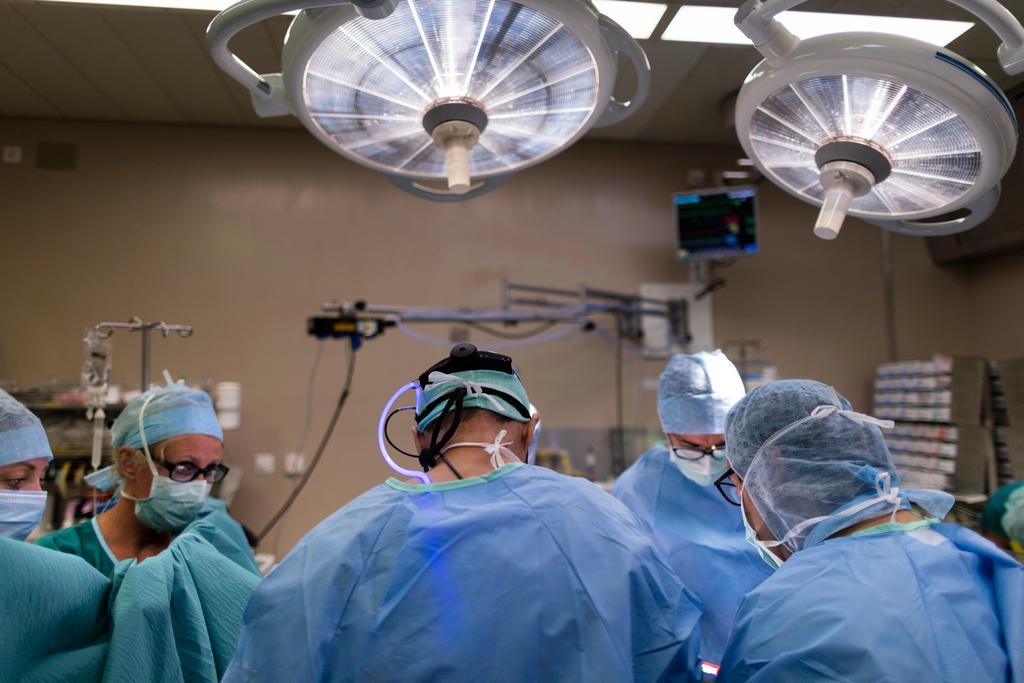 Non-sterile medical devices affect Swiss patients - SWI swissinfo.ch