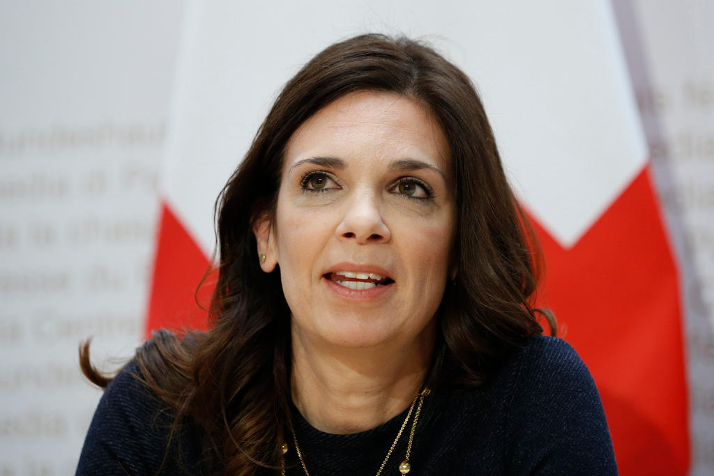 スイス財務官に初の女性 - SWI swissinfo.ch