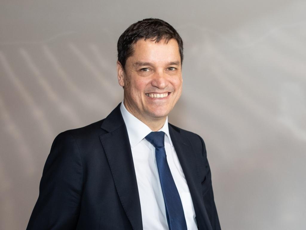 Jacques Mauron nommé directeur général du Groupe E - SWI swissinfo.ch