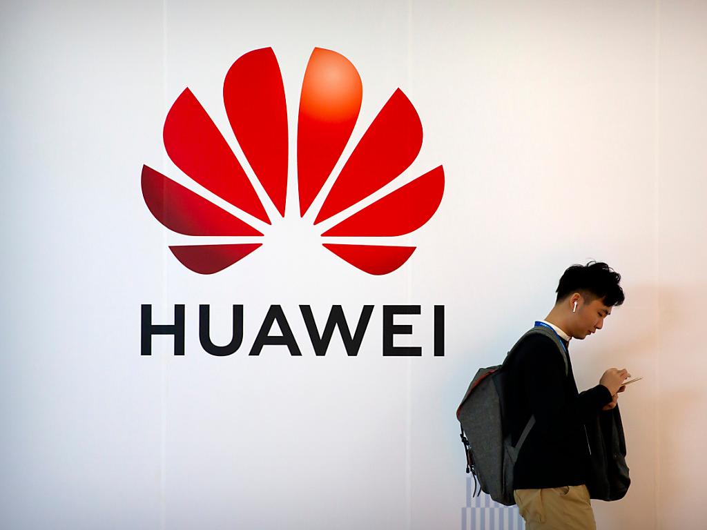Huawei va s'approvisionner en Europe pour 40 milliards de dollars - SWI ...