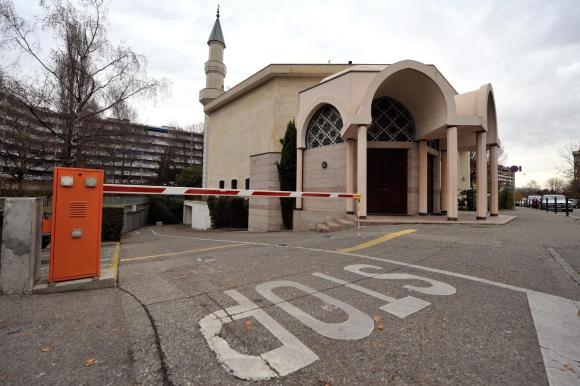 Geneva mosque to be run by Swiss management - SWI swissinfo.ch
