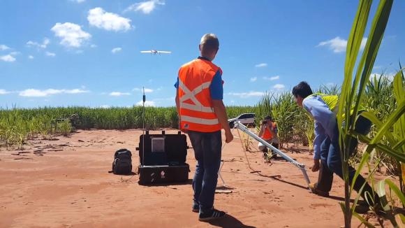 Cómo los drones y robots están cambiando la agricultura - SWI swissinfo.ch