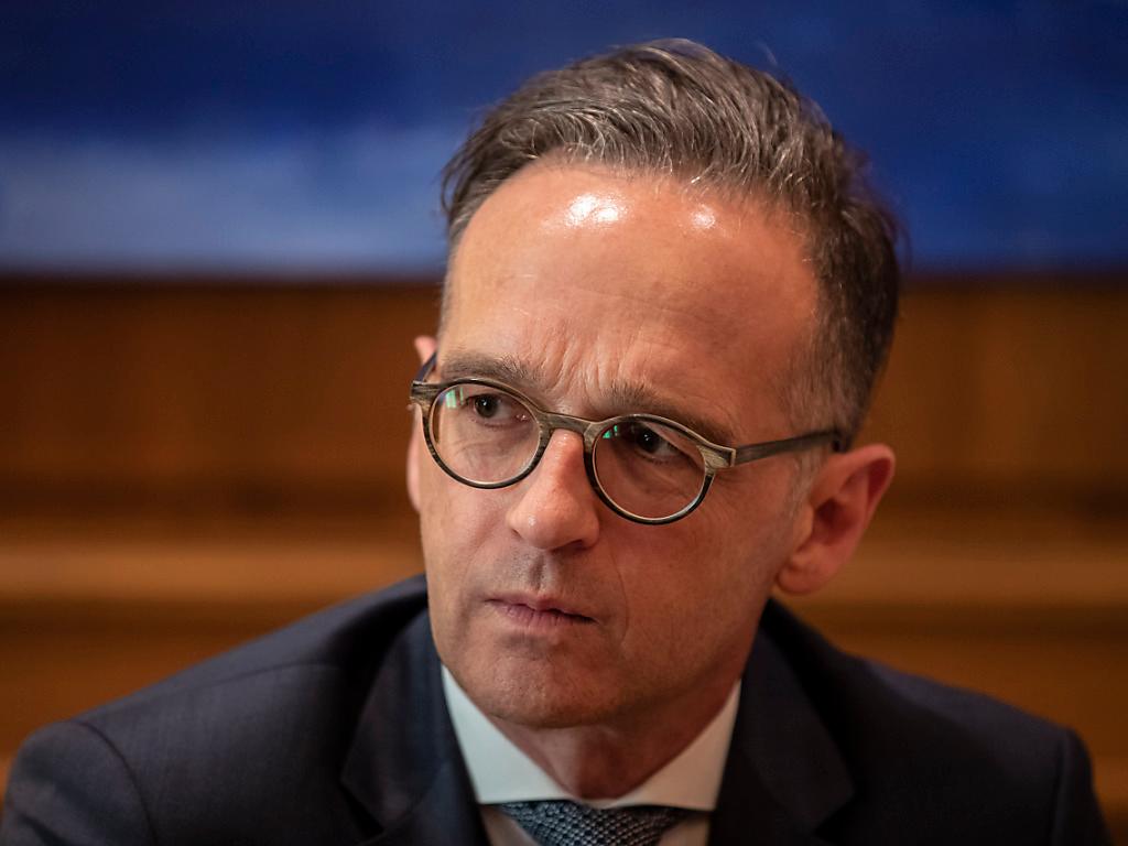 Maas: Entführte Deutsche Hella Mewis an deutsche Behörden übergeben ...