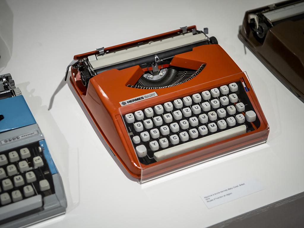 La machine à écrire vaut bien une exposition à Yverdon-les-Bains - SWI ...