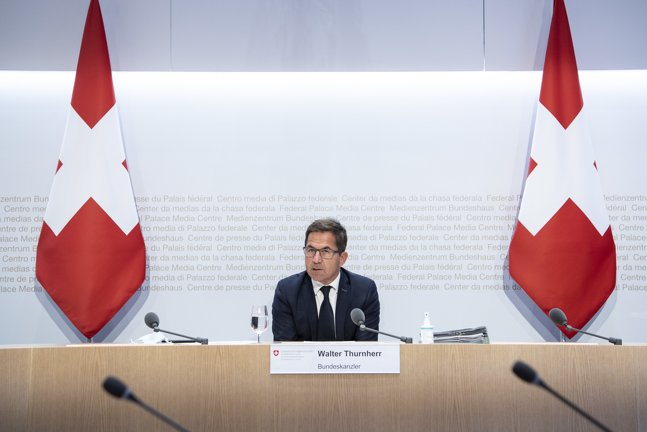 Schweiz drückt beim E-Voting auf Neustart - SWI swissinfo.ch