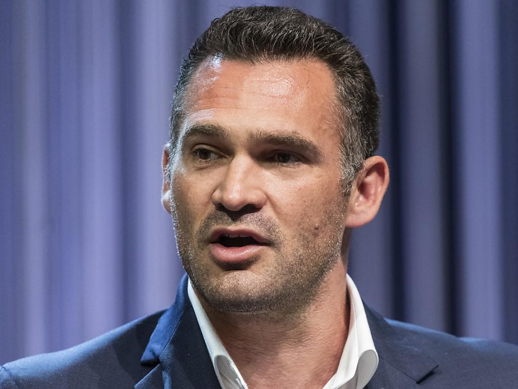 Marcel Dobler veut co-présider le PLR avec un Romand - SWI swissinfo.ch