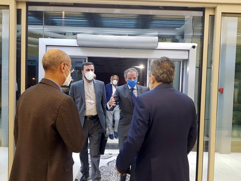 IAEA-Chef Grossi reist zu Atomgesprächen nach Teheran - SWI swissinfo.ch IAEA-Chef Grossi reist zu Atomgesprächen nach Teheran - SWI swissinfo.ch