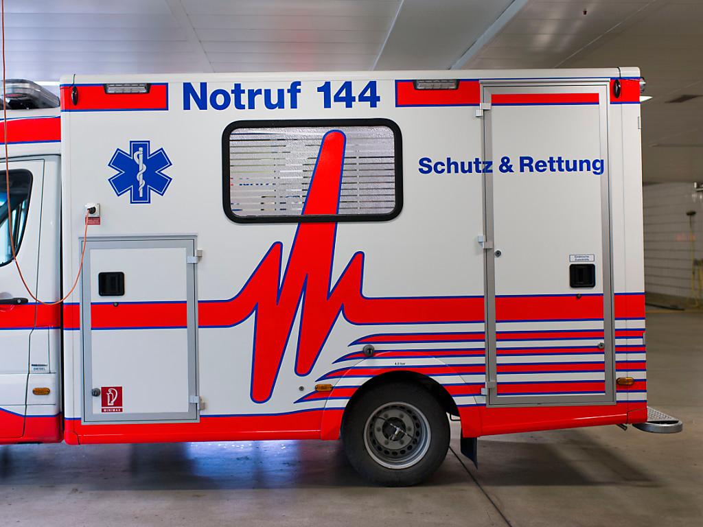 Am Tag der Notrufnummer 144 zeigen Rettungsdienste ihr Wirken - SWI ...