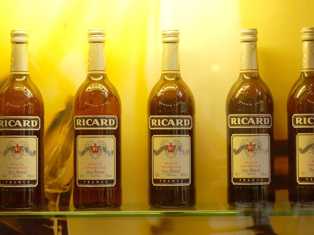 Pernod Ricard se félicite d'une "année record" en 2021/22 - SWI ...