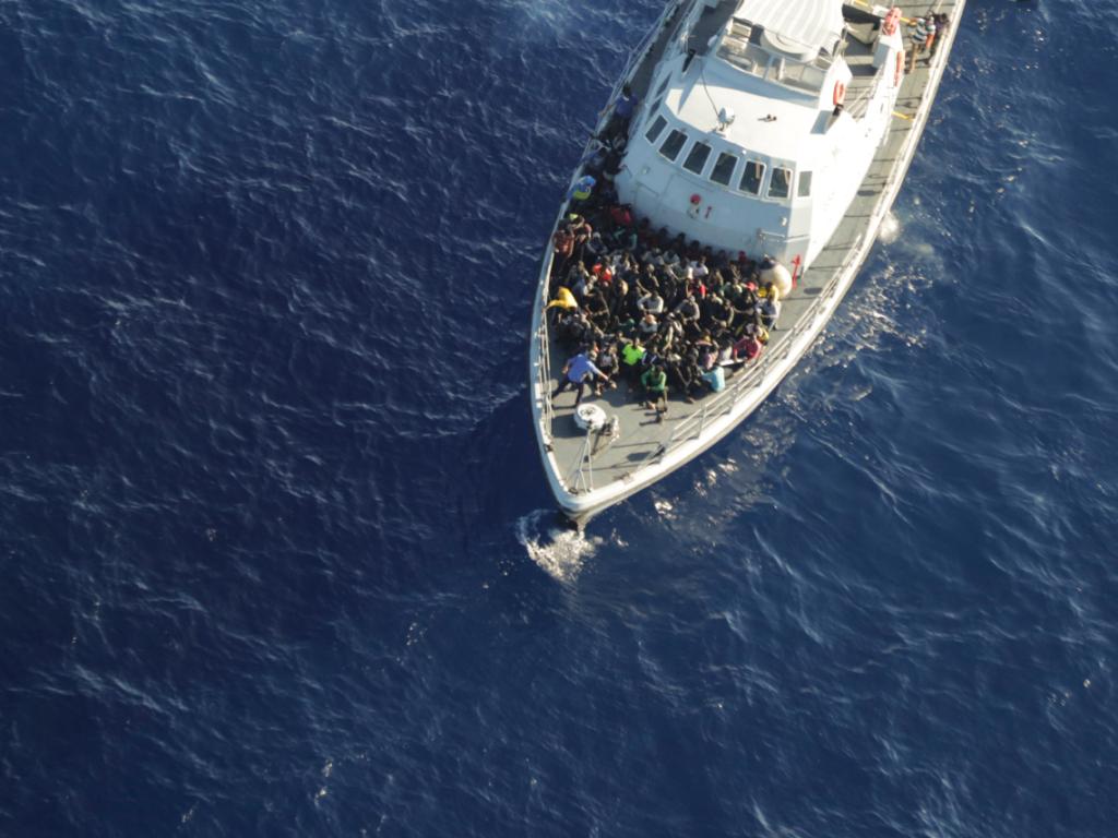 Aktionsplan soll illegale Migration übers Mittelmeer eindämmen - SWI ... Aktionsplan soll illegale Migration übers Mittelmeer eindämmen - SWI ...