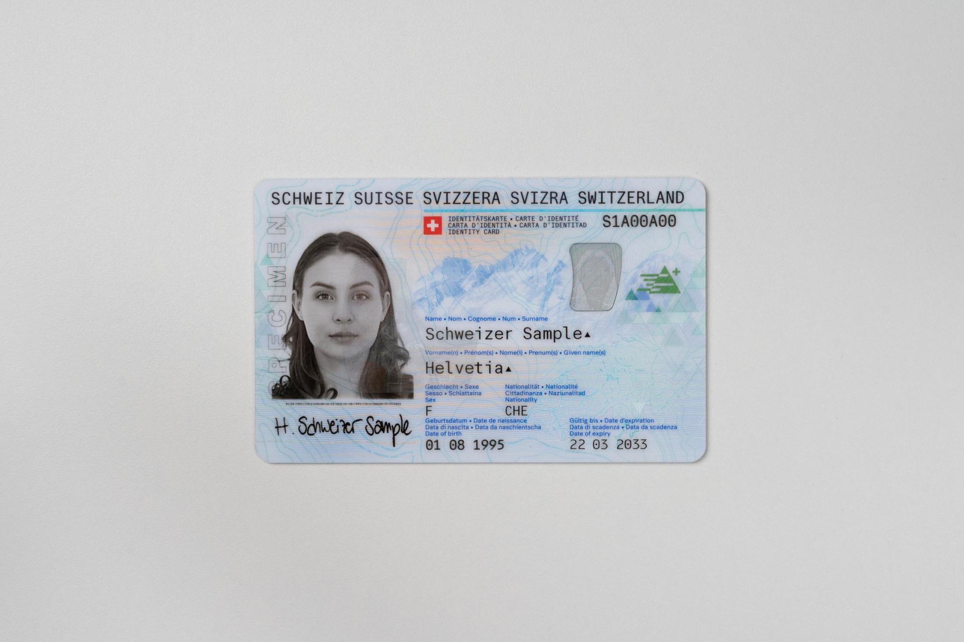 Swiss Citizens To Receive state of the art ID Cards SWI Swissinfo ch Swiss Citizens To Receive state of the art ID Cards SWI Swissinfo ch