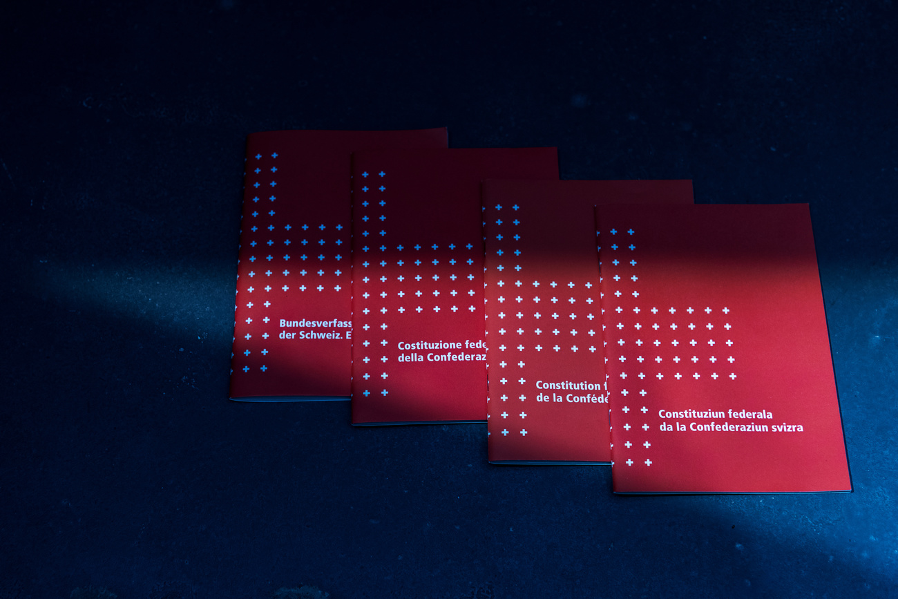 175 Jahre Bundesverfassung: Braucht die Schweizer Verfassung ein Update? - SWI swissinfo.ch