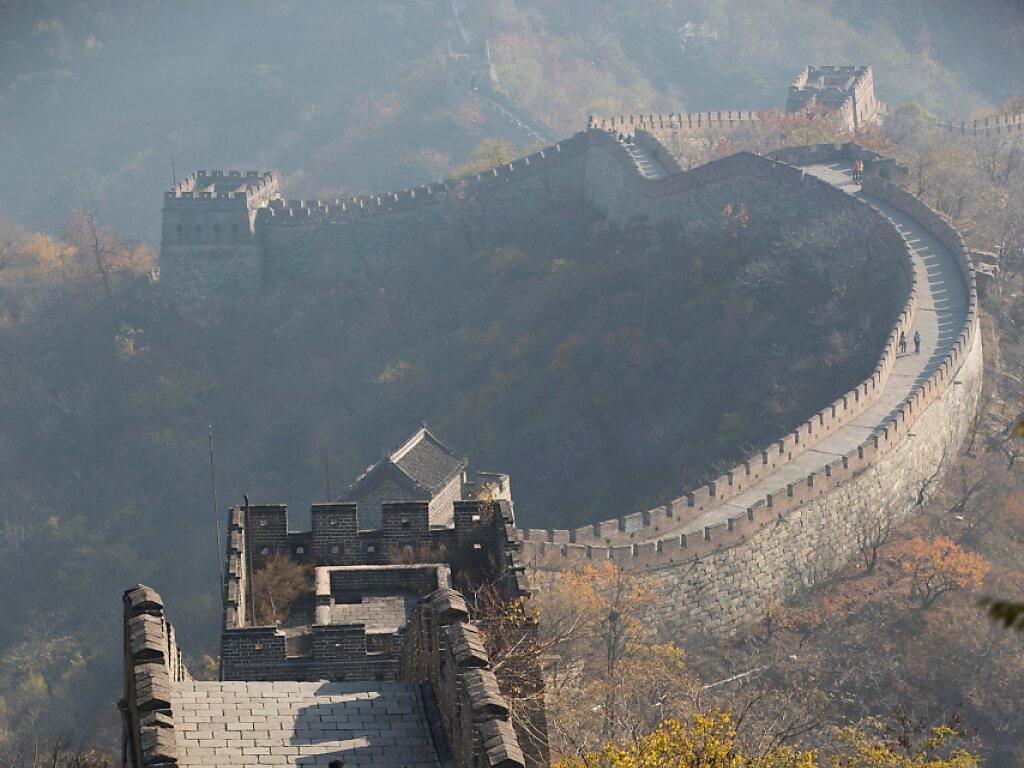 Grande Muraille: deux hommes arrêtés pour avoir creusé un trou - SWI ...