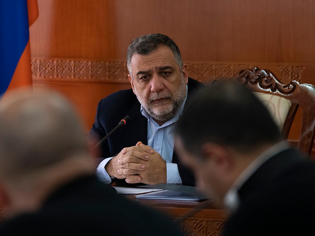 Azeri arrestano ex premier separatista Karabakh - SWI swissinfo.ch