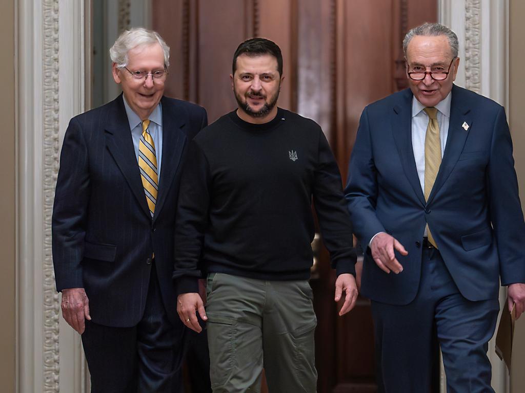 US-Senator spricht von "kraftvollem Treffen" mit Selenskyj - SWI swissinfo.ch